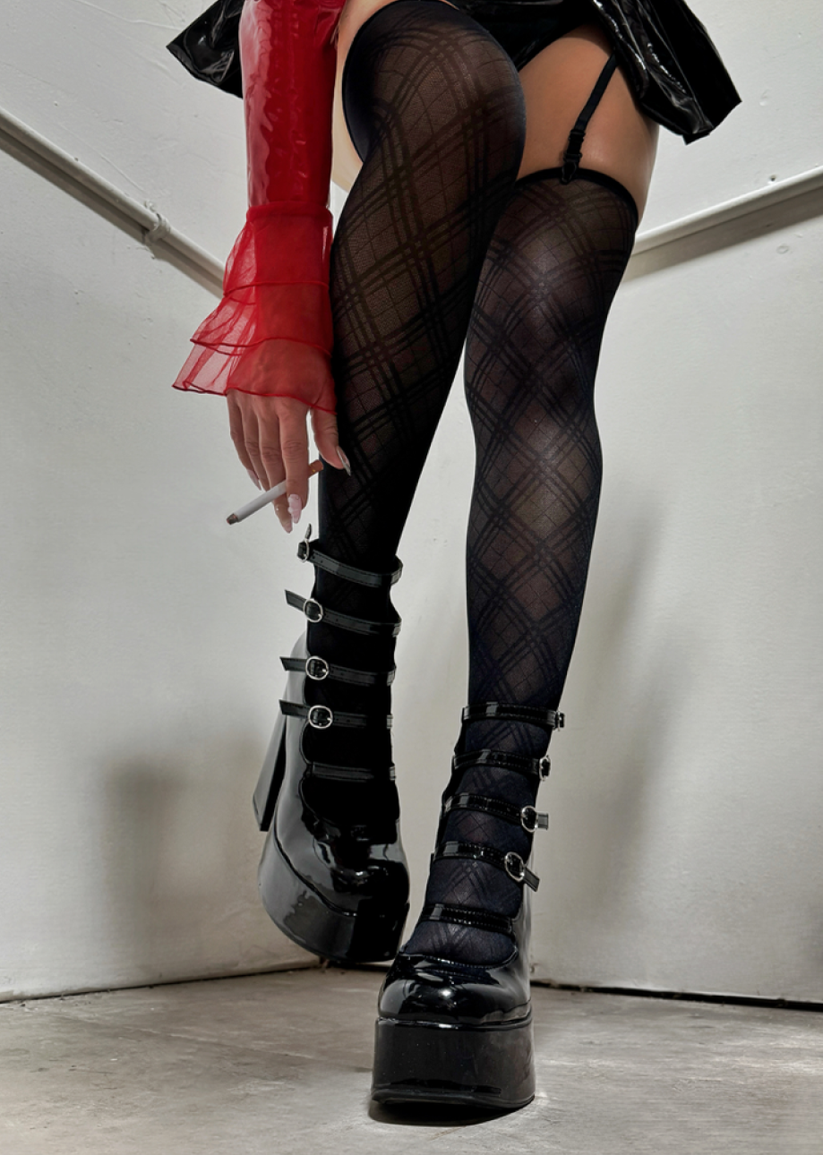 BLACK GOTH VINYL CHUNKY PLATFORM STRAPPY HEEL | LORLIE – Lorlie
